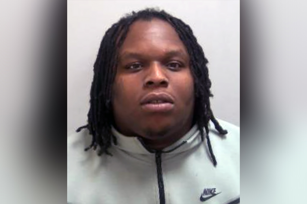 Six gang members jailed for gun offences | Essex Police
