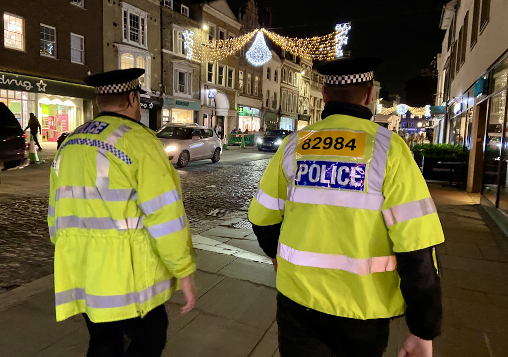 Officers step up patrols to keep Christmas partygoers safe | Essex Police
